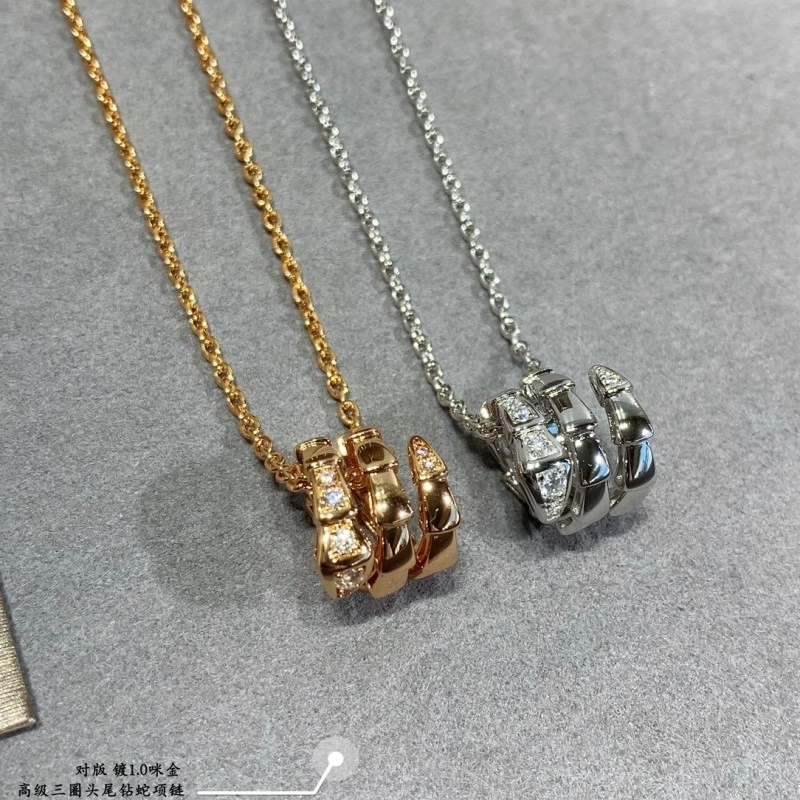 Top match Bvlgari Necklaces