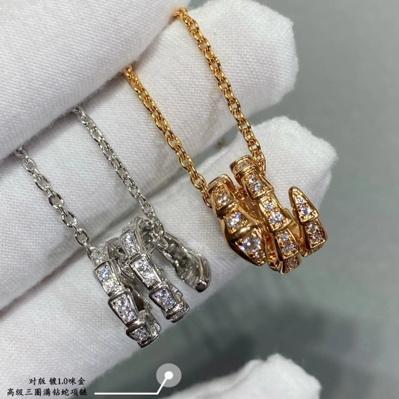 Top mirror Bvlgari Necklaces