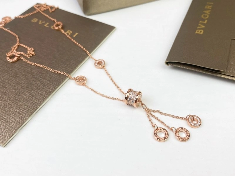 Precise copy Bvlgari Necklaces