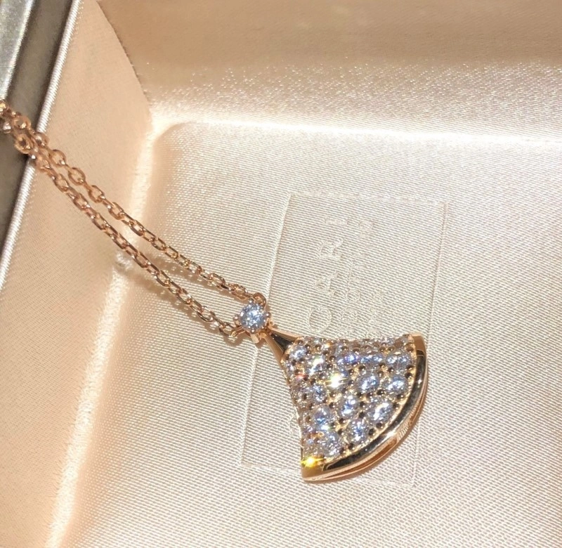 Brand-original Bvlgari Necklaces