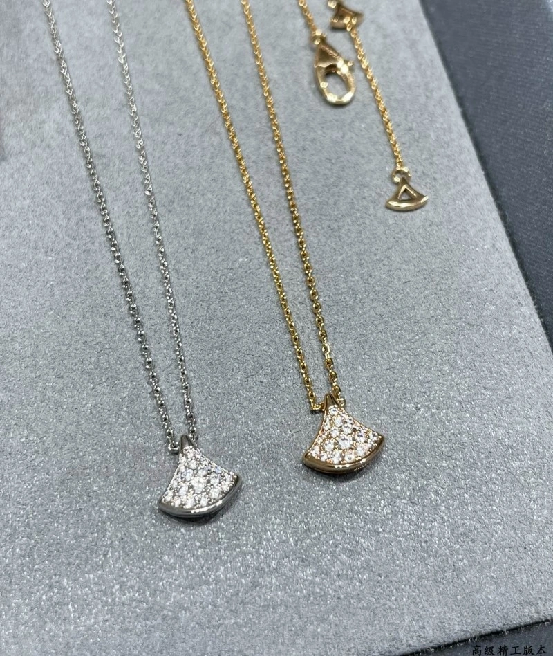 Original Bvlgari Necklaces