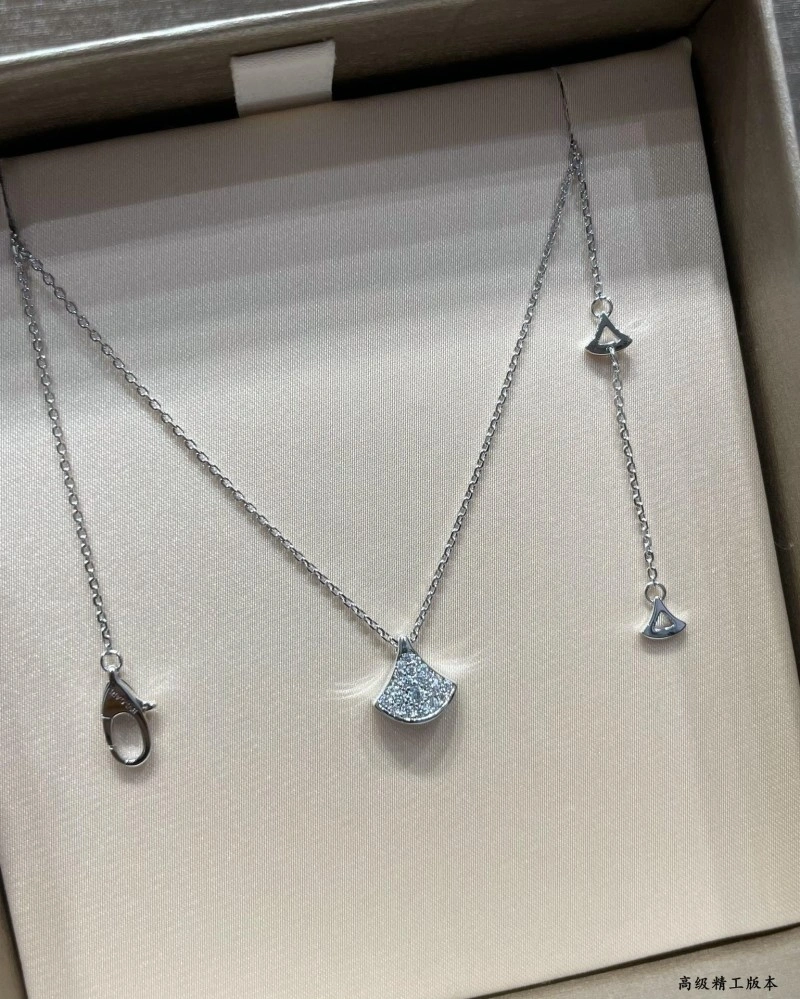 Original Bvlgari Necklaces