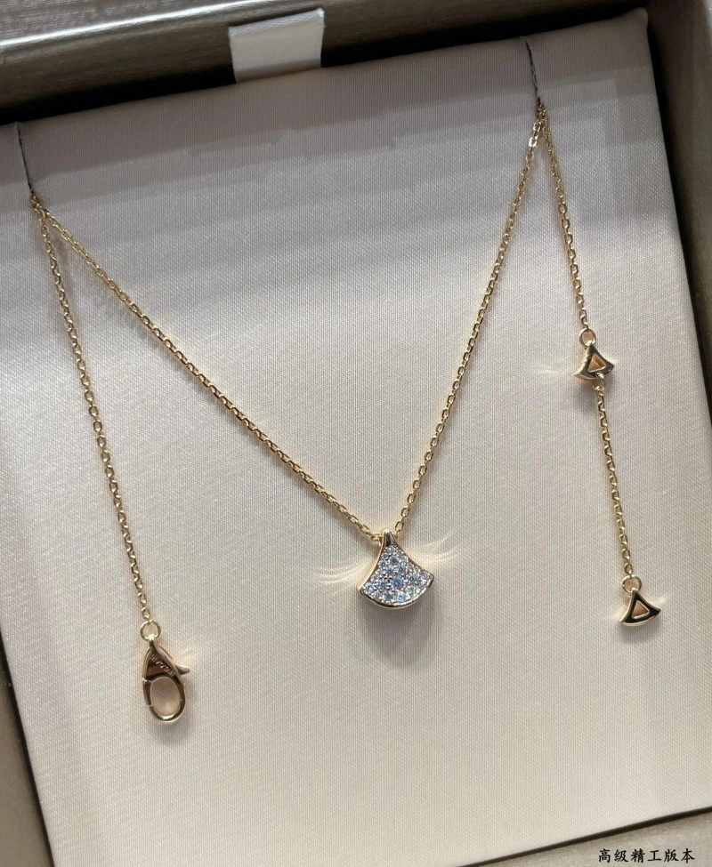 Original Bvlgari Necklaces