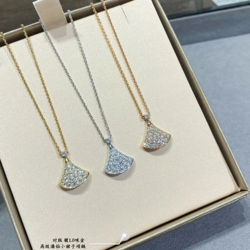 Cut-rate Bvlgari Necklaces
