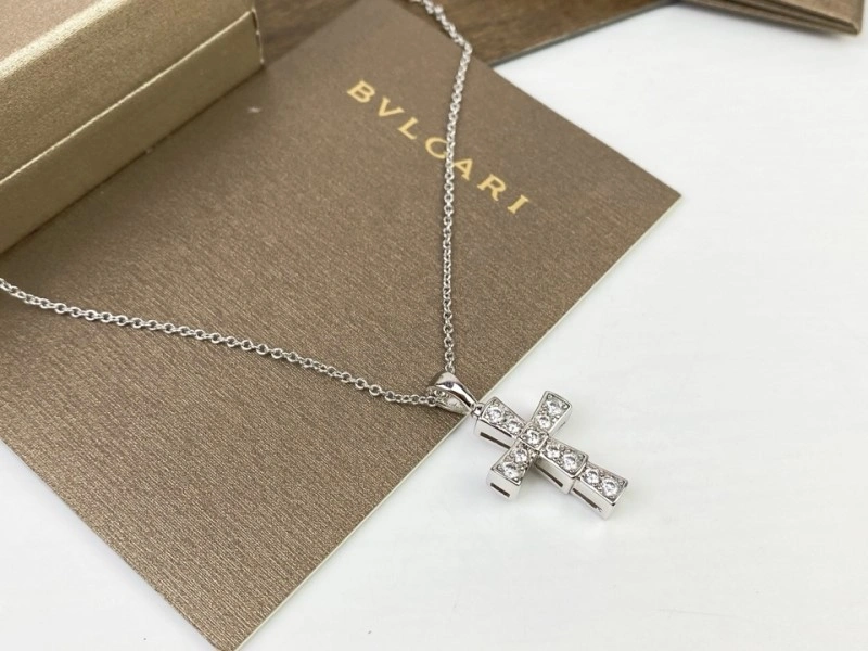 Official Bvlgari Necklaces