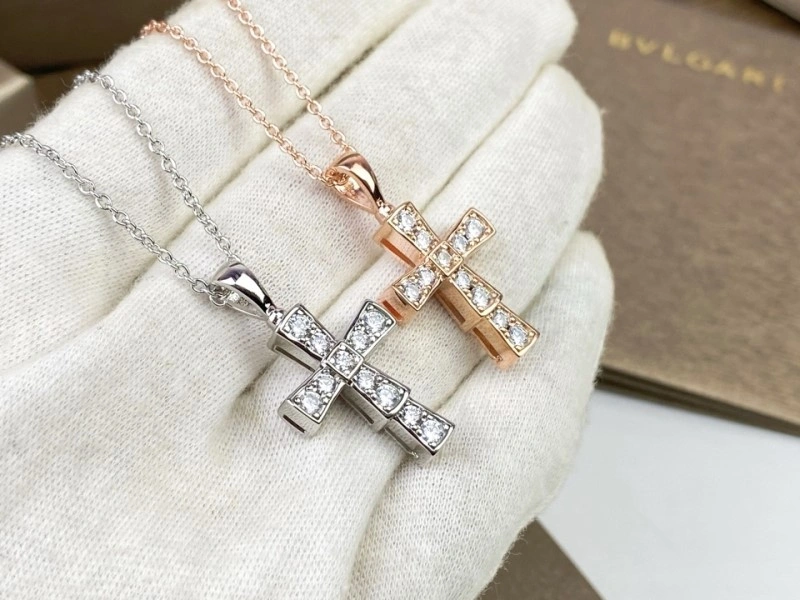Official Bvlgari Necklaces