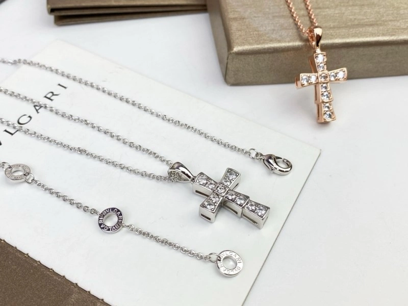 Official Bvlgari Necklaces