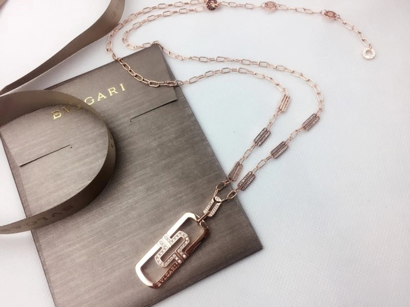 Cut-rate Bvlgari Necklaces