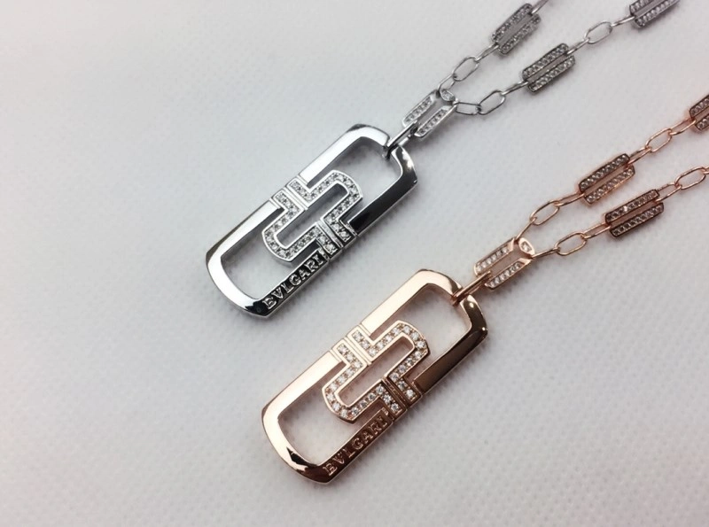 Cut-rate Bvlgari Necklaces