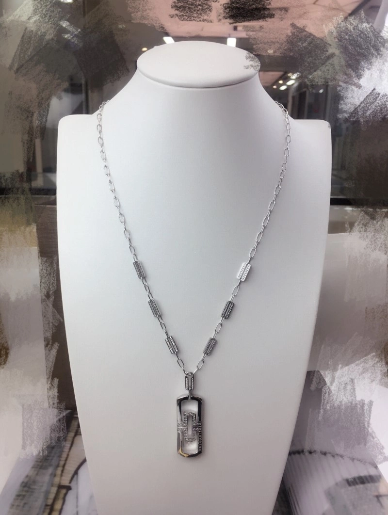 Cut-rate Bvlgari Necklaces