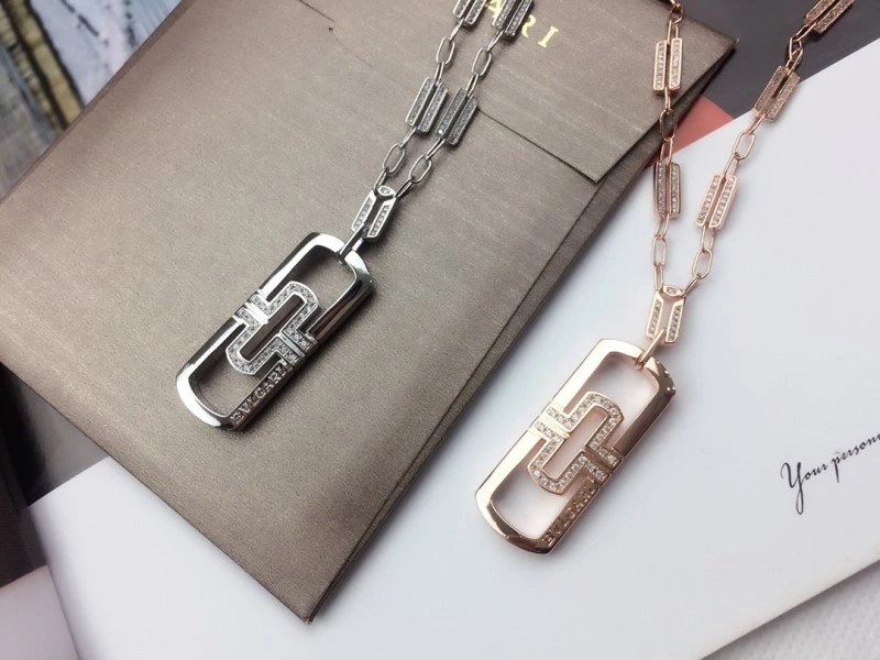 Cut-rate Bvlgari Necklaces