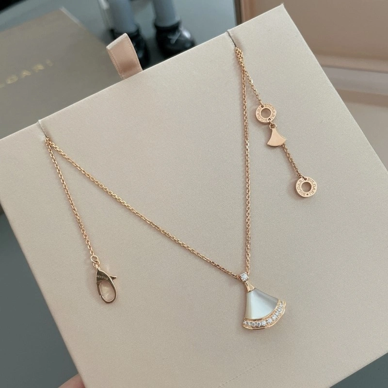 Precise copy Bvlgari Necklaces