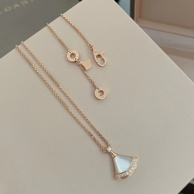 Precise copy Bvlgari Necklaces