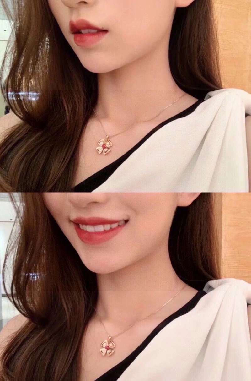 Budget-friendly Bvlgari Necklaces