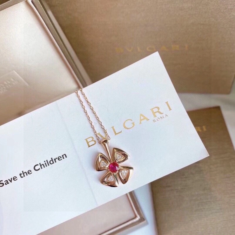 Budget-friendly Bvlgari Necklaces