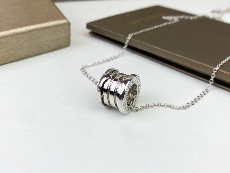 Brand-authenticated Bvlgari Necklaces