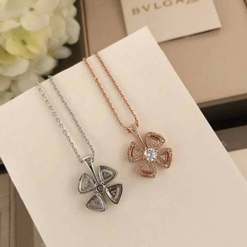 Brand-authenticated Bvlgari Necklaces