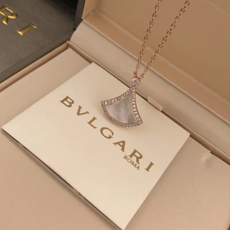 Brand-authenticated Bvlgari Necklaces