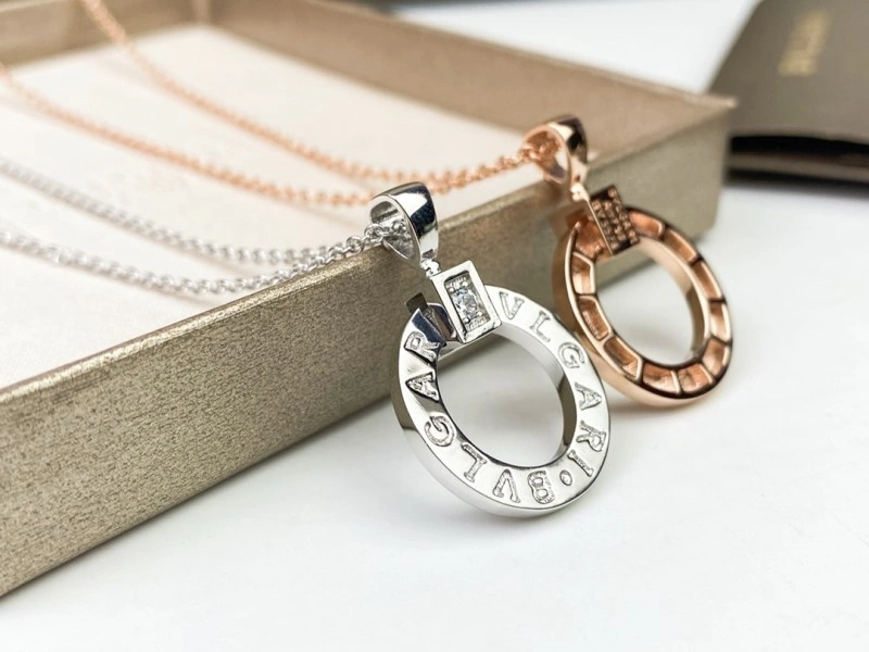 Top mirror Bvlgari Necklaces