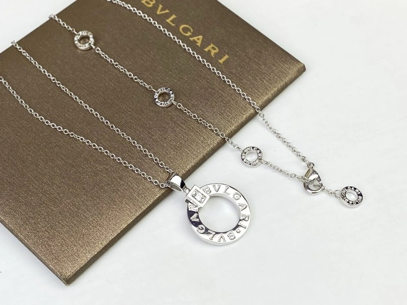 Top mirror Bvlgari Necklaces