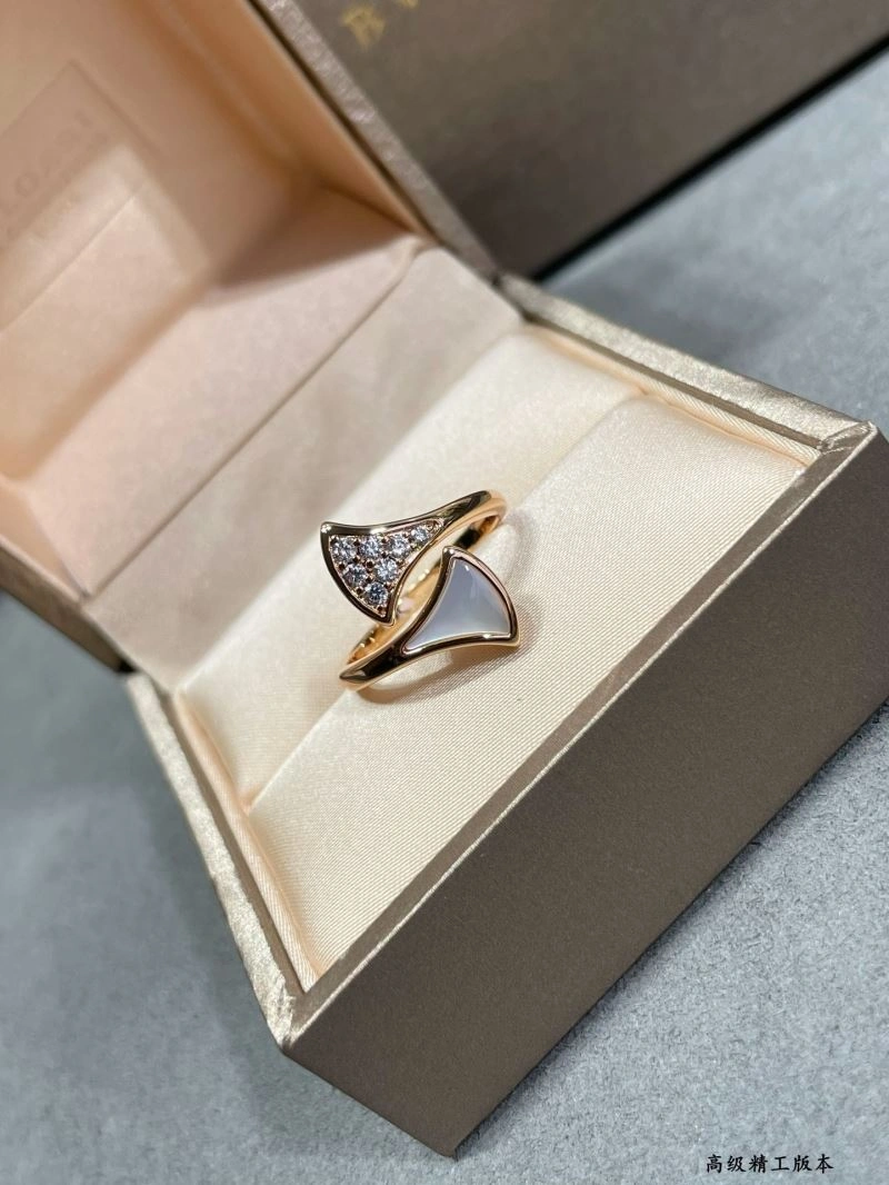 Value-priced Bvlgari Rings