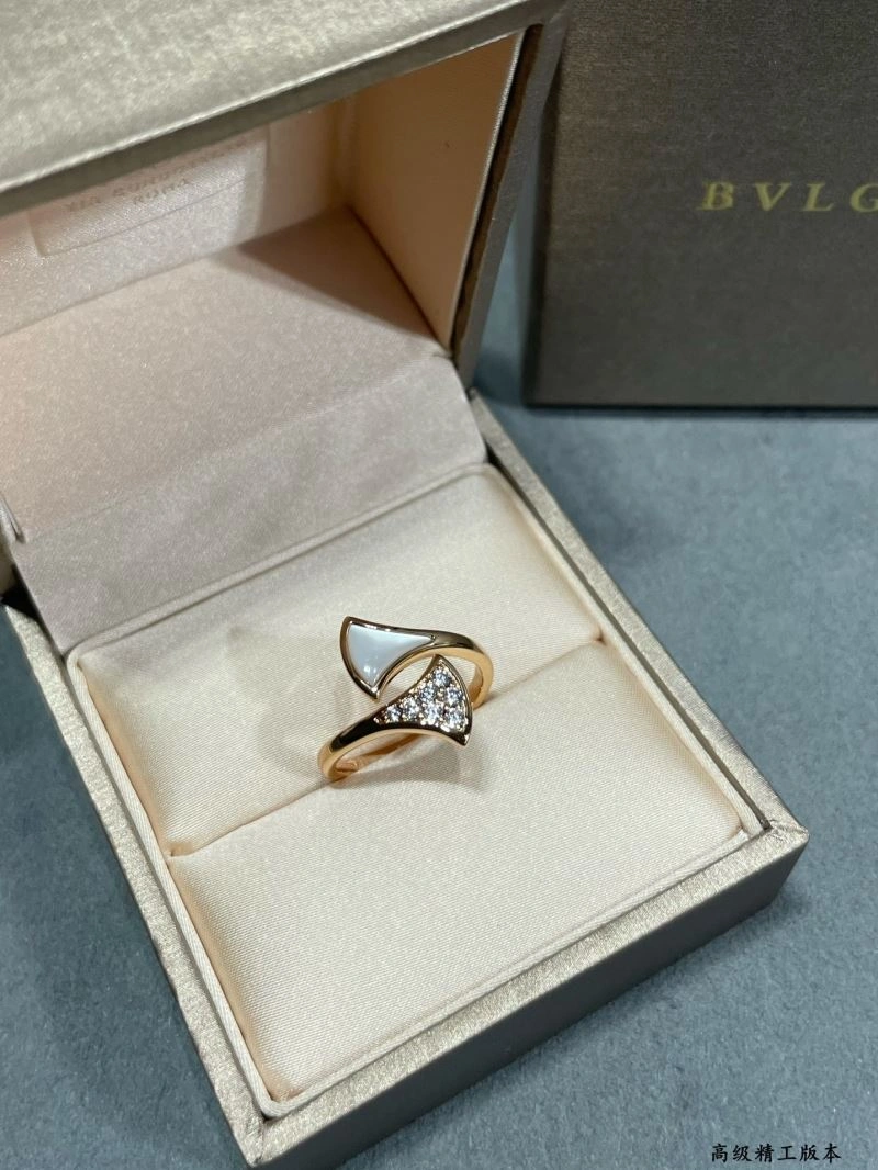 Value-priced Bvlgari Rings