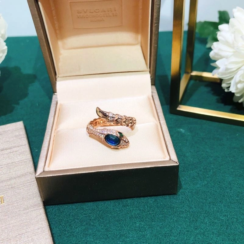 Top mirror Bvlgari Rings