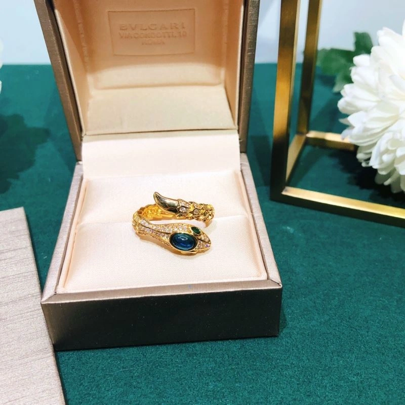 Top mirror Bvlgari Rings