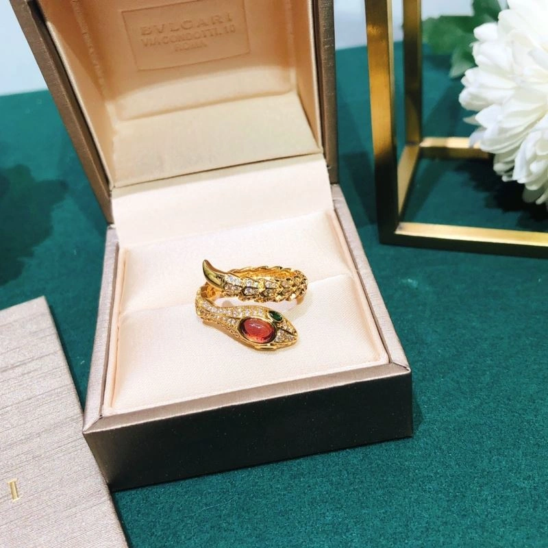 Top mirror Bvlgari Rings