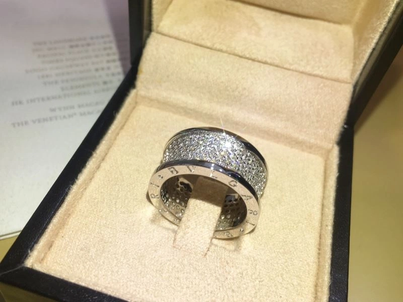 Top mirror Bvlgari Rings