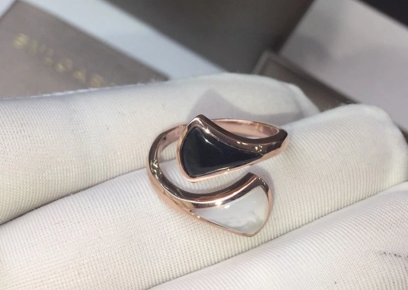 Value-priced Bvlgari Rings