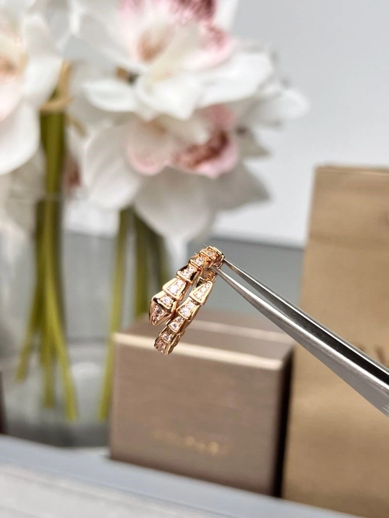 Low-cost Bvlgari Rings