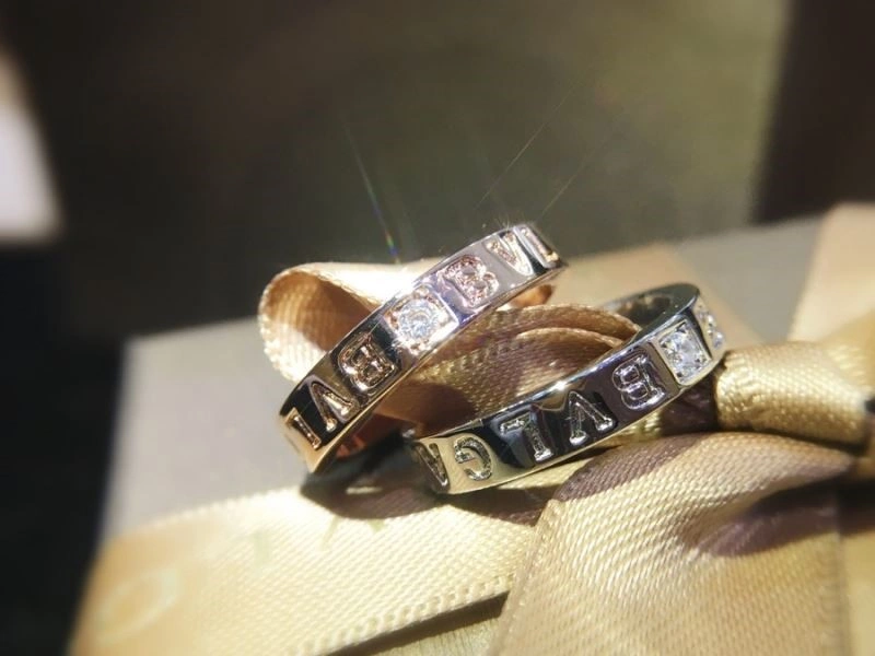 Low-cost Bvlgari Rings