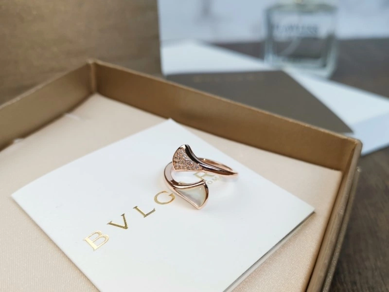 Cut-rate Bvlgari Rings