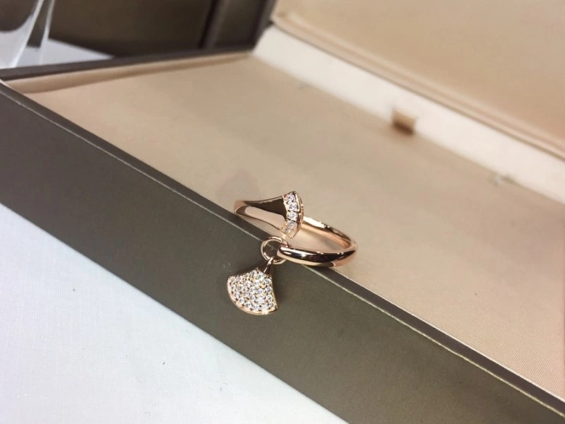 Low-cost Bvlgari Rings