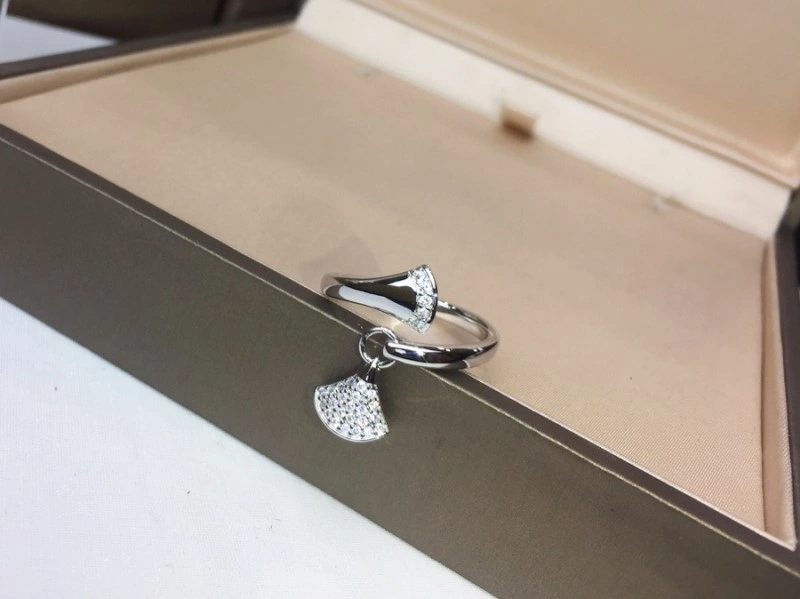Low-cost Bvlgari Rings