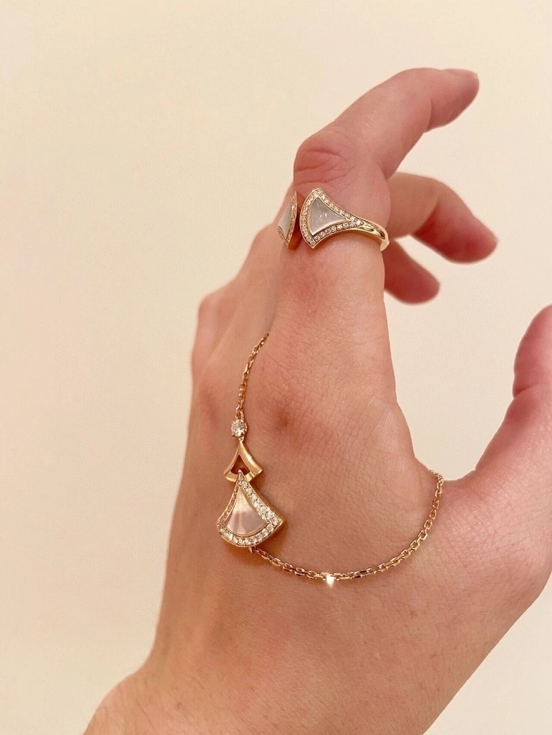 Inexpensive Bvlgari Rings