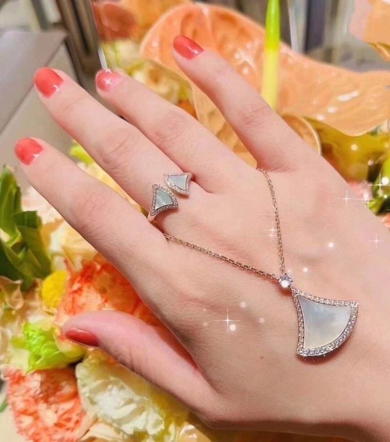 Inexpensive Bvlgari Rings