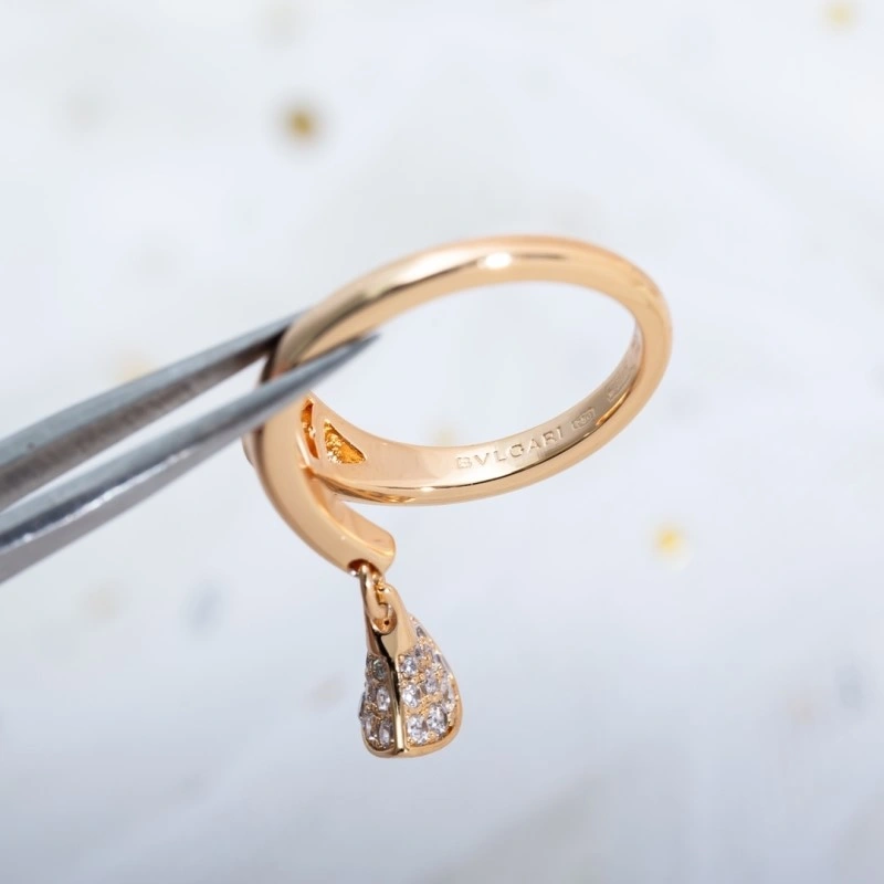 Low-cost Bvlgari Rings