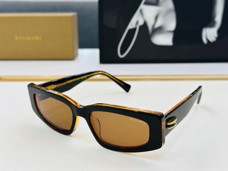 Exact replica Bvlgari Sunglasses