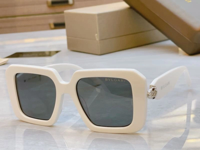 Exact replica Bvlgari Sunglasses