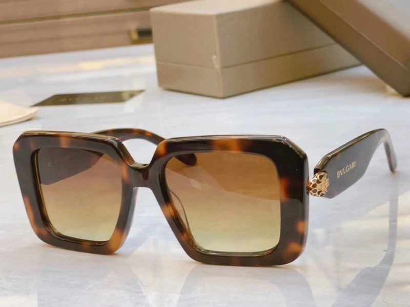 Exact replica Bvlgari Sunglasses