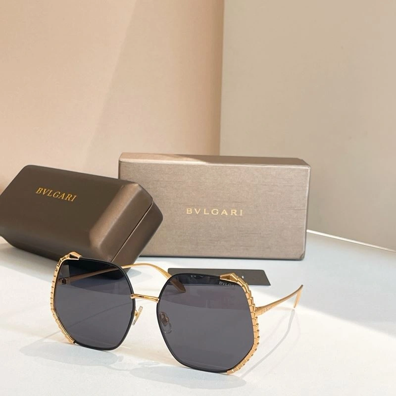 Accurate model Bvlgari Sunglasses