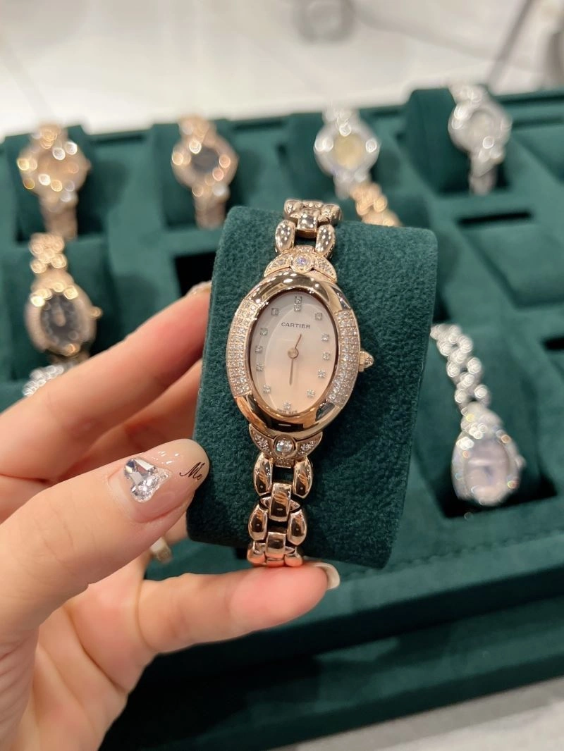 CARTIER Watches