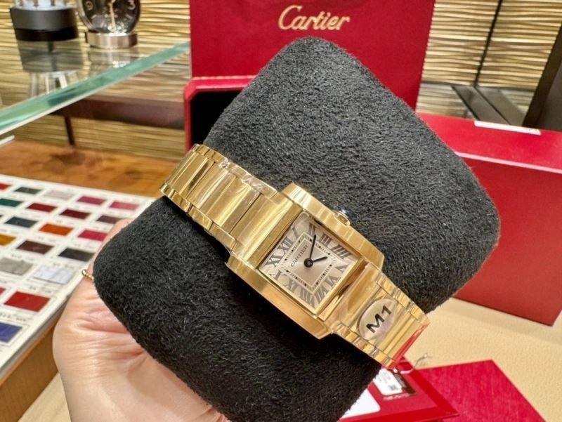 CARTIER Watches