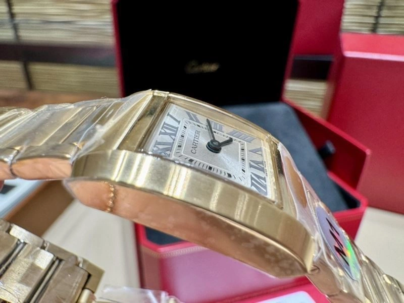 Top mirror CARTIER Watches
