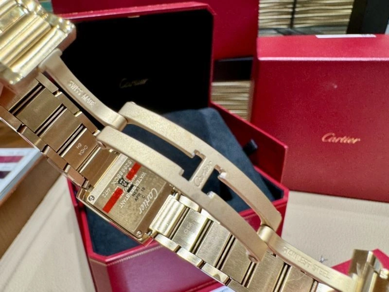 Top mirror CARTIER Watches
