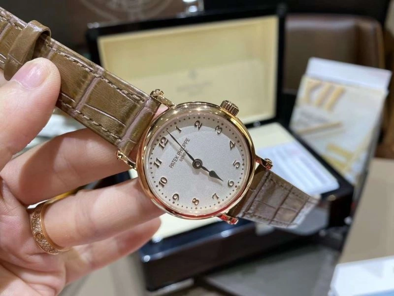 Official CARTIER Watches