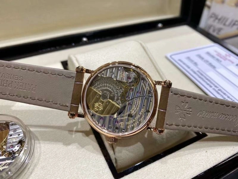 Official CARTIER Watches