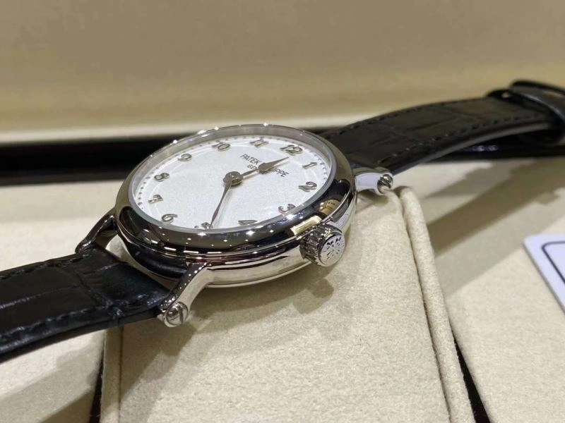 Official CARTIER Watches